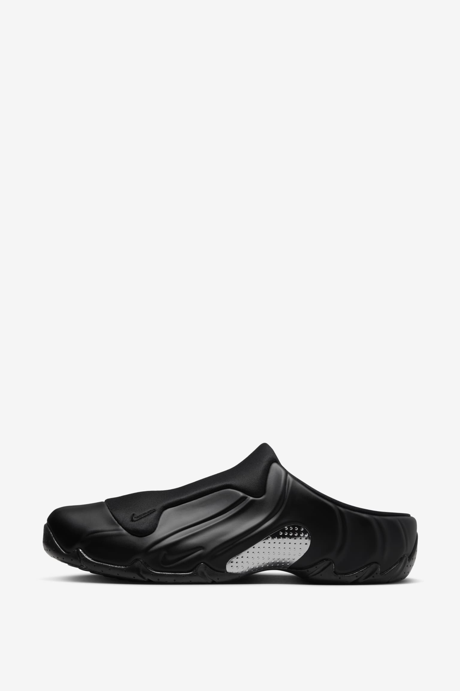 Date de sortie de la Clogposite « Black and Metallic Silver » (HJ4325-001). Nike SNKRS
